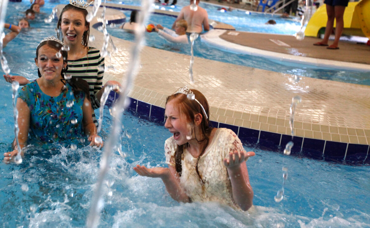Orem Recreation Center celebrates opening of new pool | News, Sports ...
